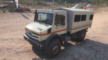Mercedes-Benz Unimog U5023